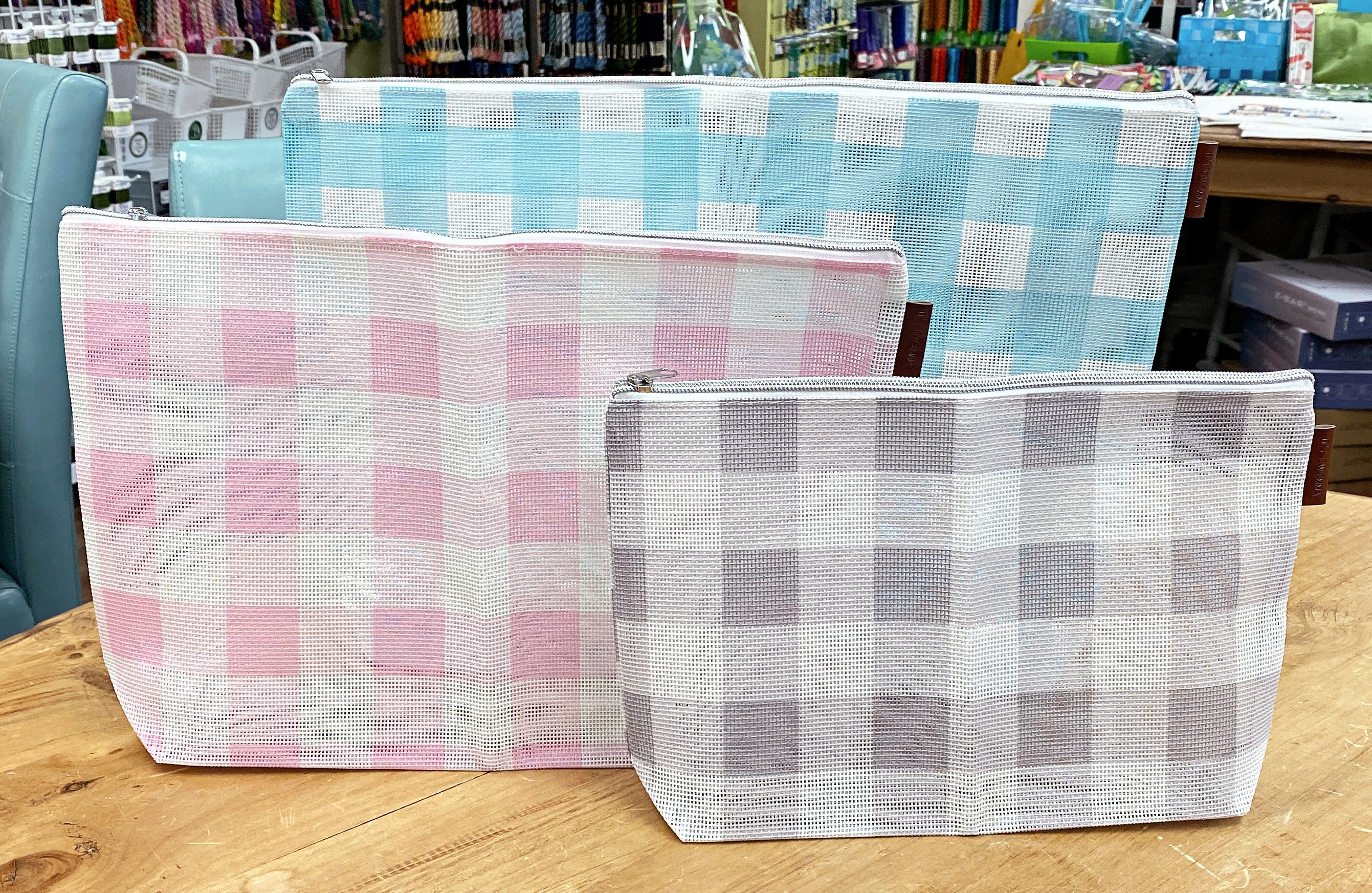 gingham on the go, 3-piece project bag set – The Needle Bug