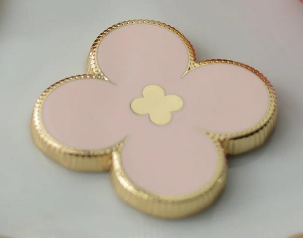 Pink Clover Needleminder – The Needle Bug