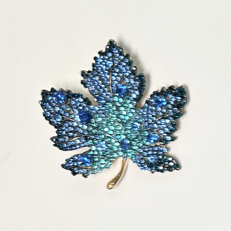 blue crystal maple leaf needleminder – The Needle Bug