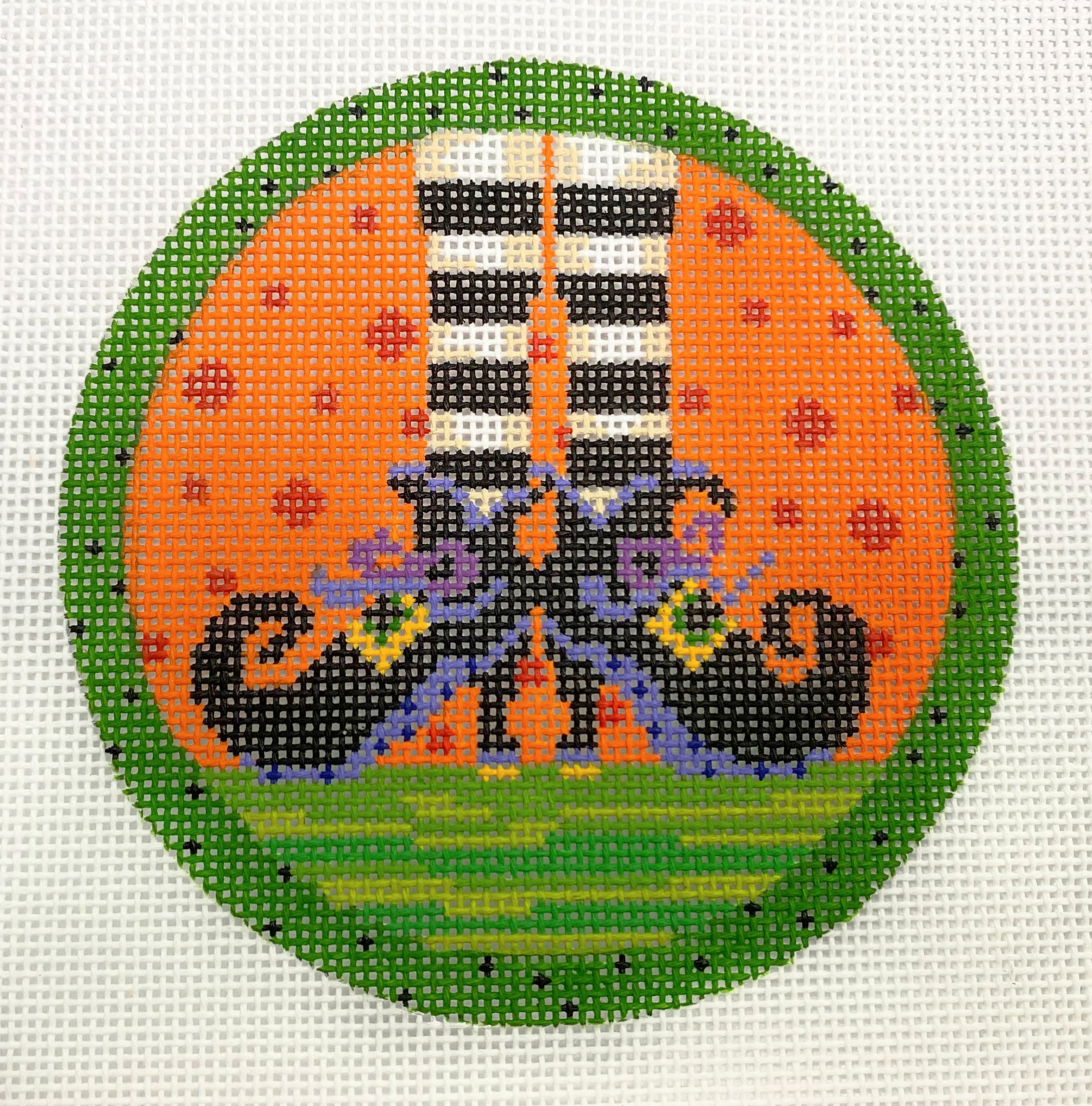 witch's feet round – The Needle Bug